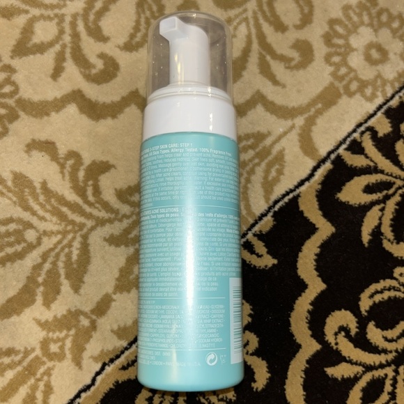 Clinique | Skincare | New Clinique Acne Solutions Cleansing Foam 25 Ml ...